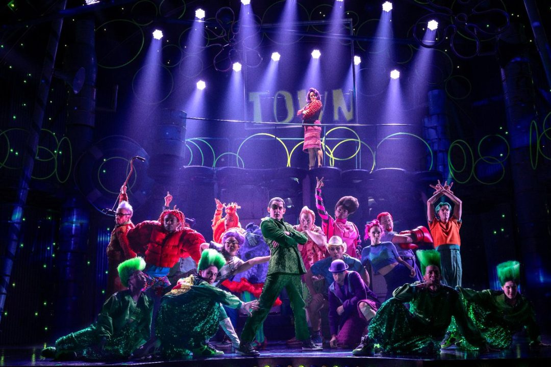 ¿Ver o no ver el musical de Bob Esponja en Broadway? | El Aquelarre