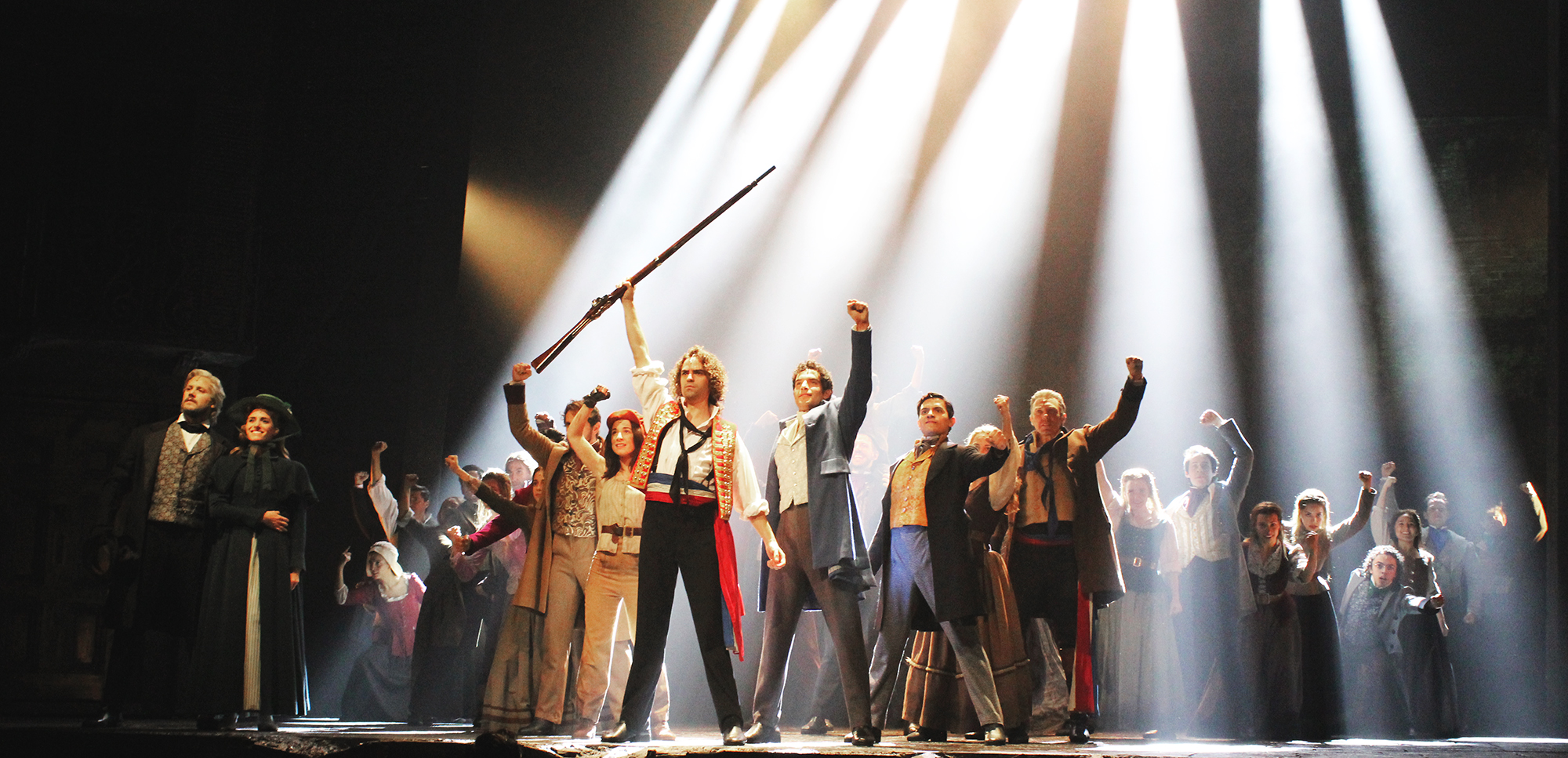 Los Miserables - Review | El Aquelarre